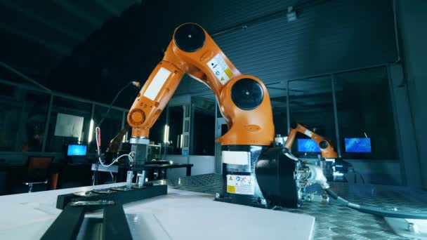 676 Pequeños elementos Videos, Royalty-free Stock Pequeños elementos ...