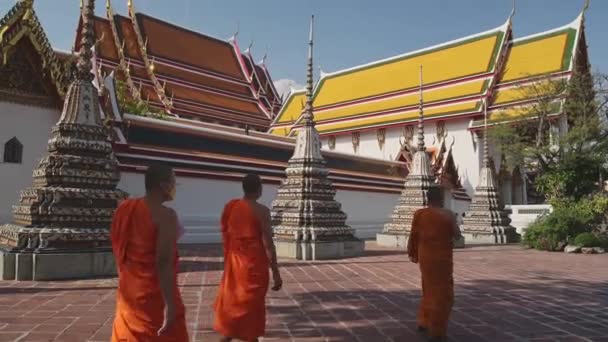 Buddhist Monks Walking Temple Bangkok Thailand Temple Reclining Buddha ...