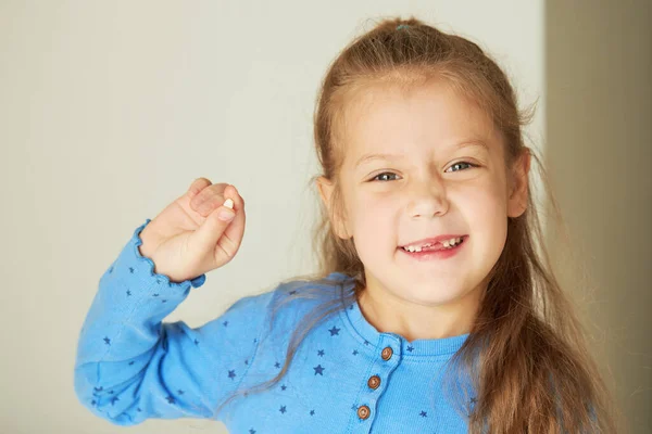 Toothless Child Cute Little Girl Smiles Broadly First Milk Tooth ...