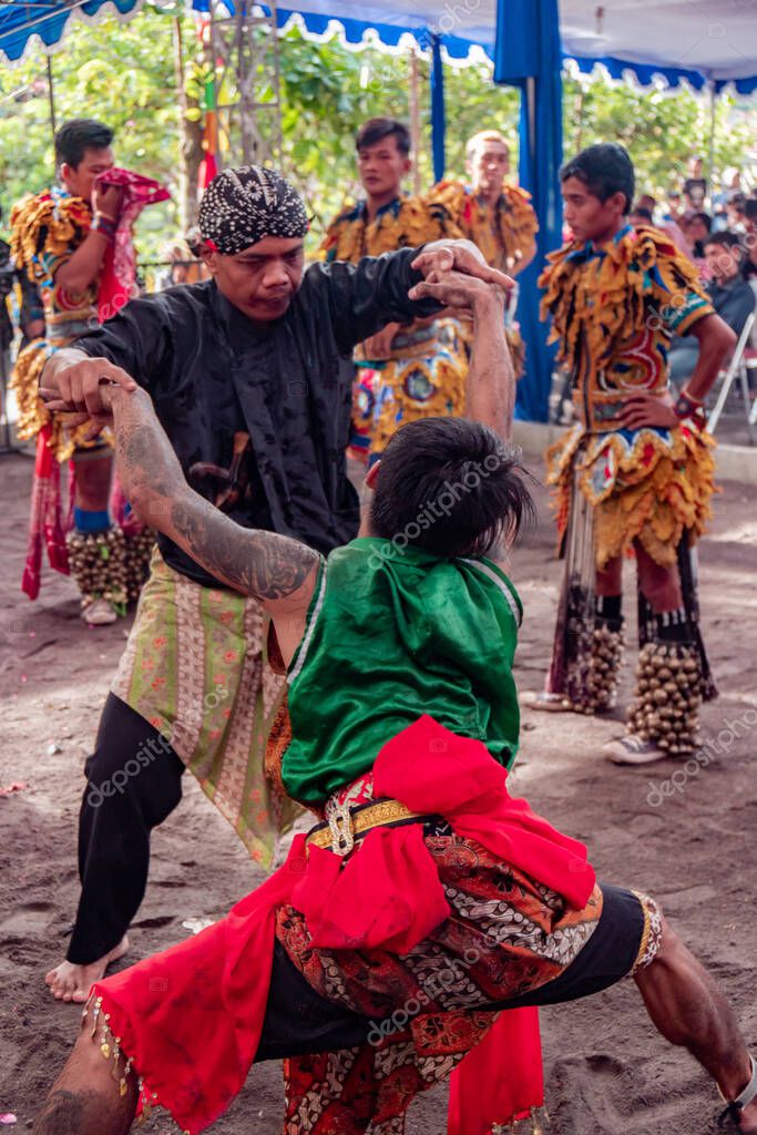 Jathilan Dance For 56 Hours Without Stop Breaking the MURI Record, una ...