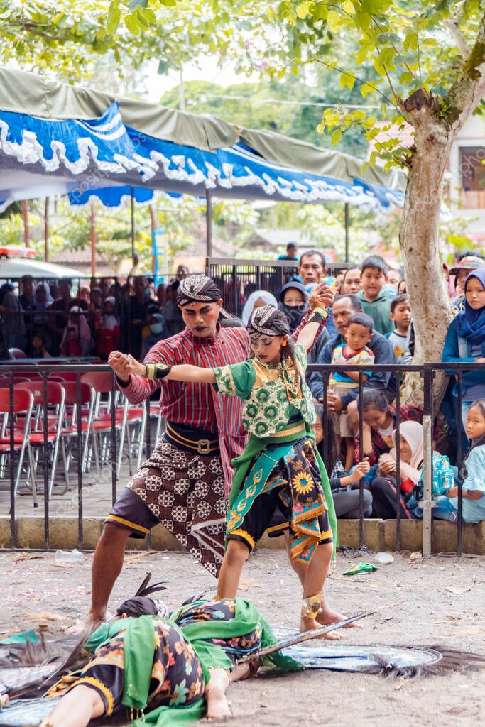 Jathilan Dance For 56 Hours Without Stop Breaking the MURI Record, una ...