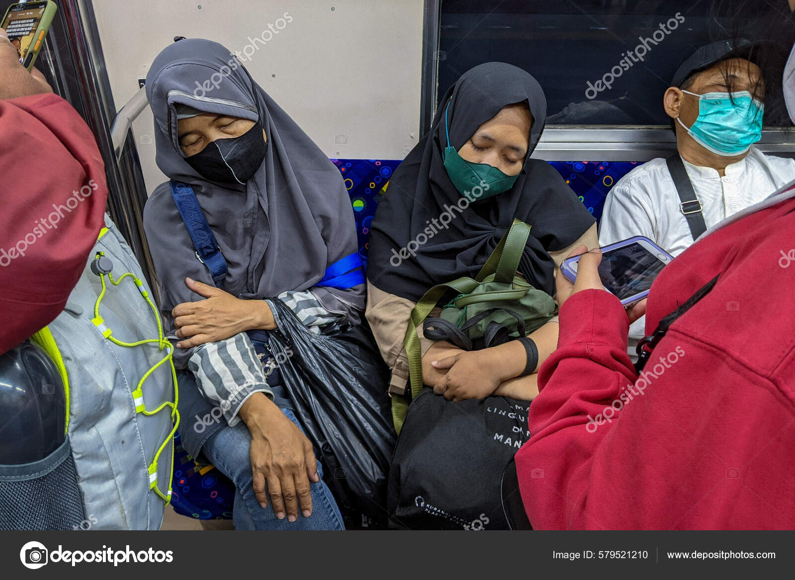 Two Women Sleeping Way Home Work Crowd Commuter Line Train — Stock ...