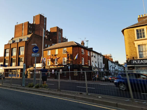 Wetherspoons epsom Stock Photos, Royalty Free Wetherspoons epsom Images ...