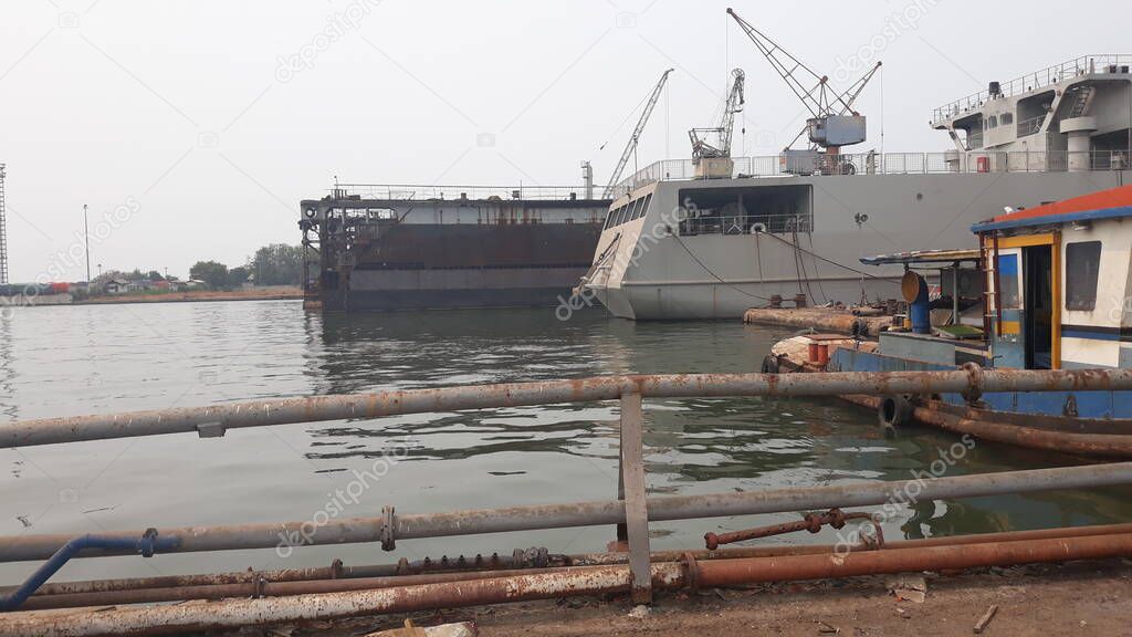 Refurbish SPM (Single Point Mooring) Sukowati Field East Java Indonesia ...