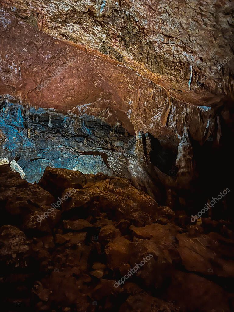 Inegol, Bursa, Turquía - Septiembre 2022: Cueva de Oylat, fotografía ...