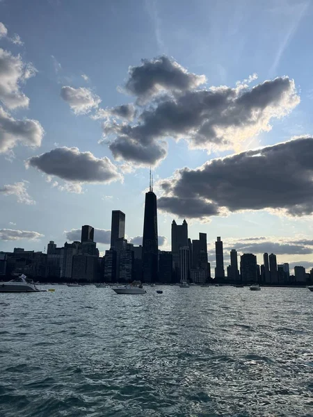 El in chicago images libres de droit, photos de El in chicago ...