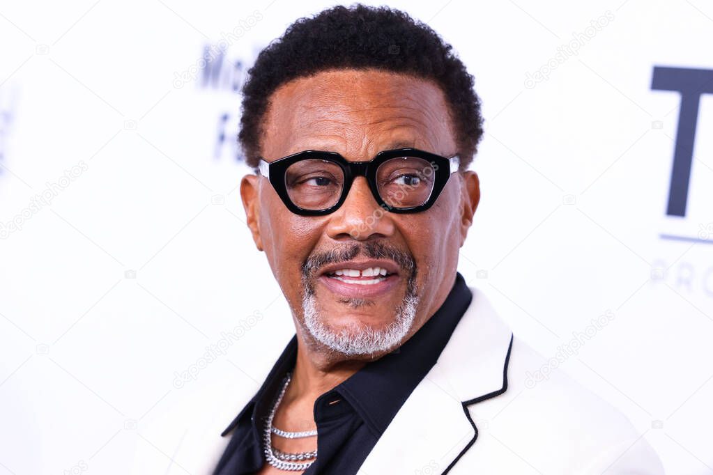 Judge Greg Mathis arrives at the 22nd Annual Harold And Carole Pump ...
