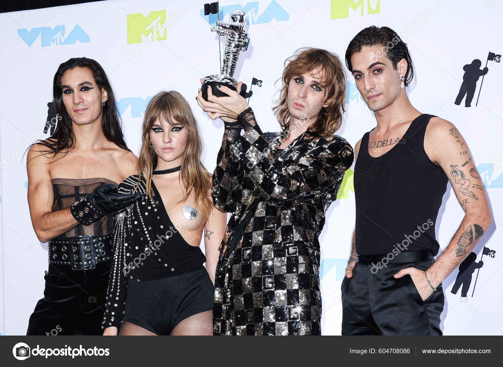 Ethan Torchio Victoria Angelis Thomas Raggi Damiano David Maneskin Pose – Stock Editorial Photo ...
