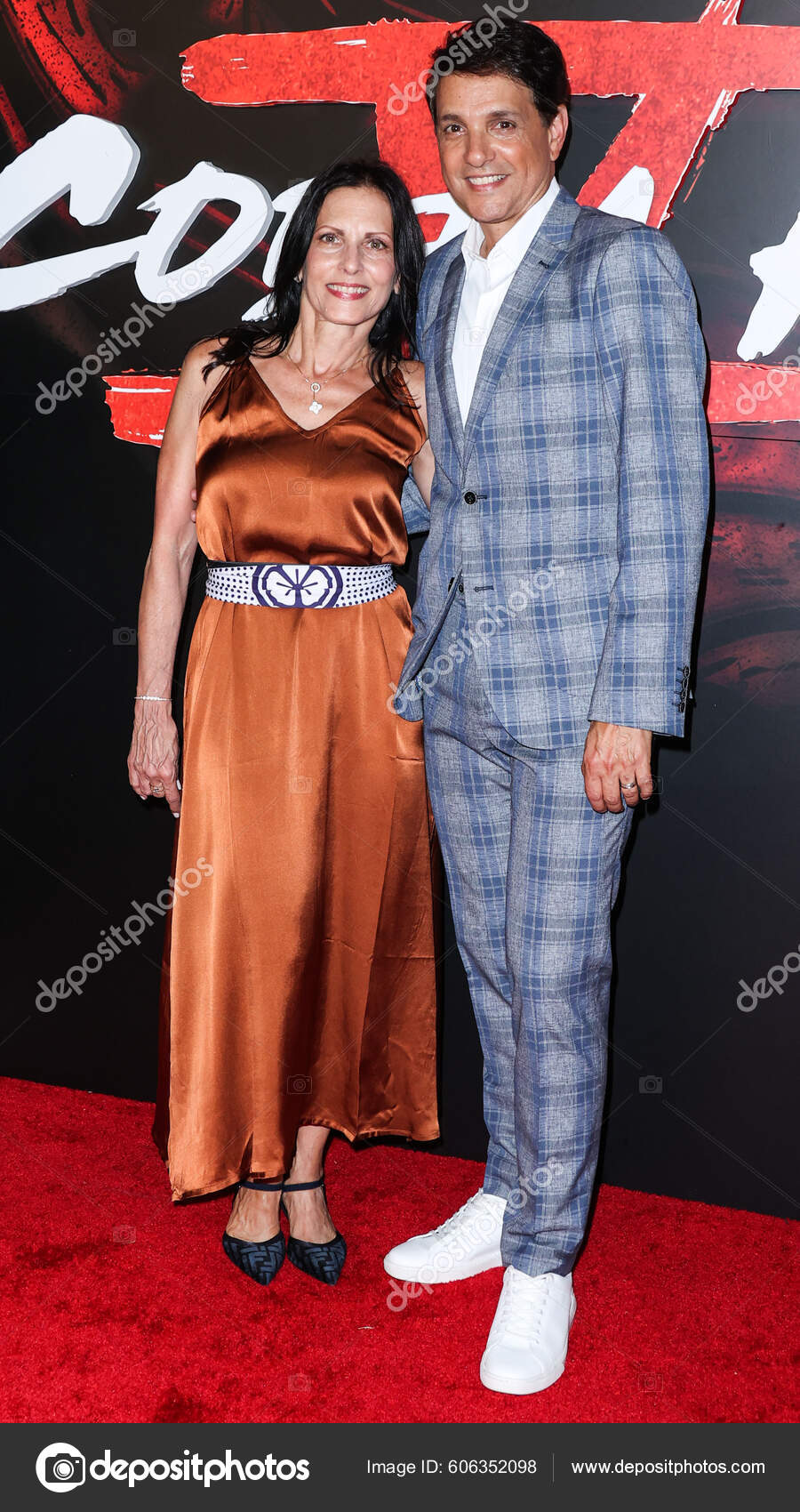 Phyllis Fierro Husband Ralph Macchio Arrive Los Angeles Premiere ...
