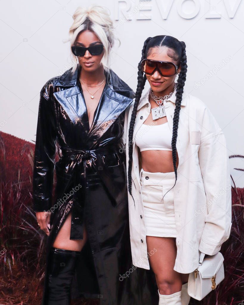 Ciara Princess Wilson y BIA llegan a la galería REVOLVE NYFW (New York Fashion Week) 2022 ...