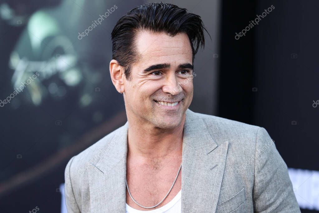 El actor irlandés Colin Farrell llega al estreno de 'Thirteen Lives' de ...