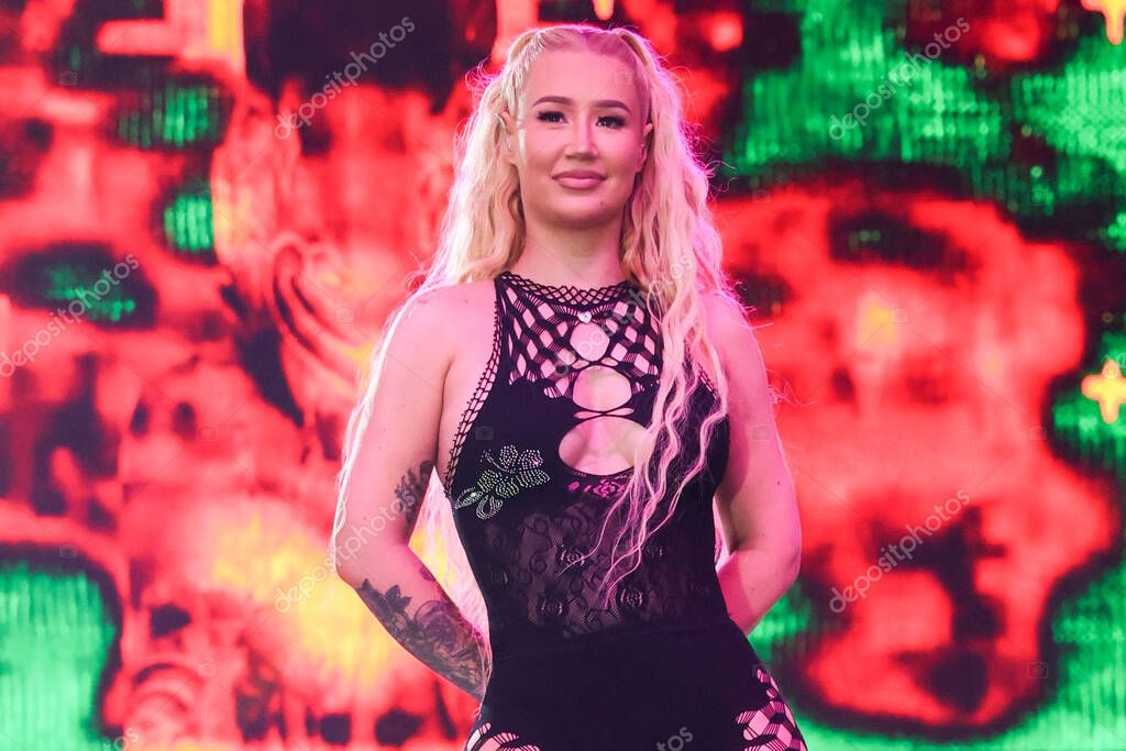 El rapero australiano Iggy Azalea (Amelia Kelly) actúa en el Urban Soul ...