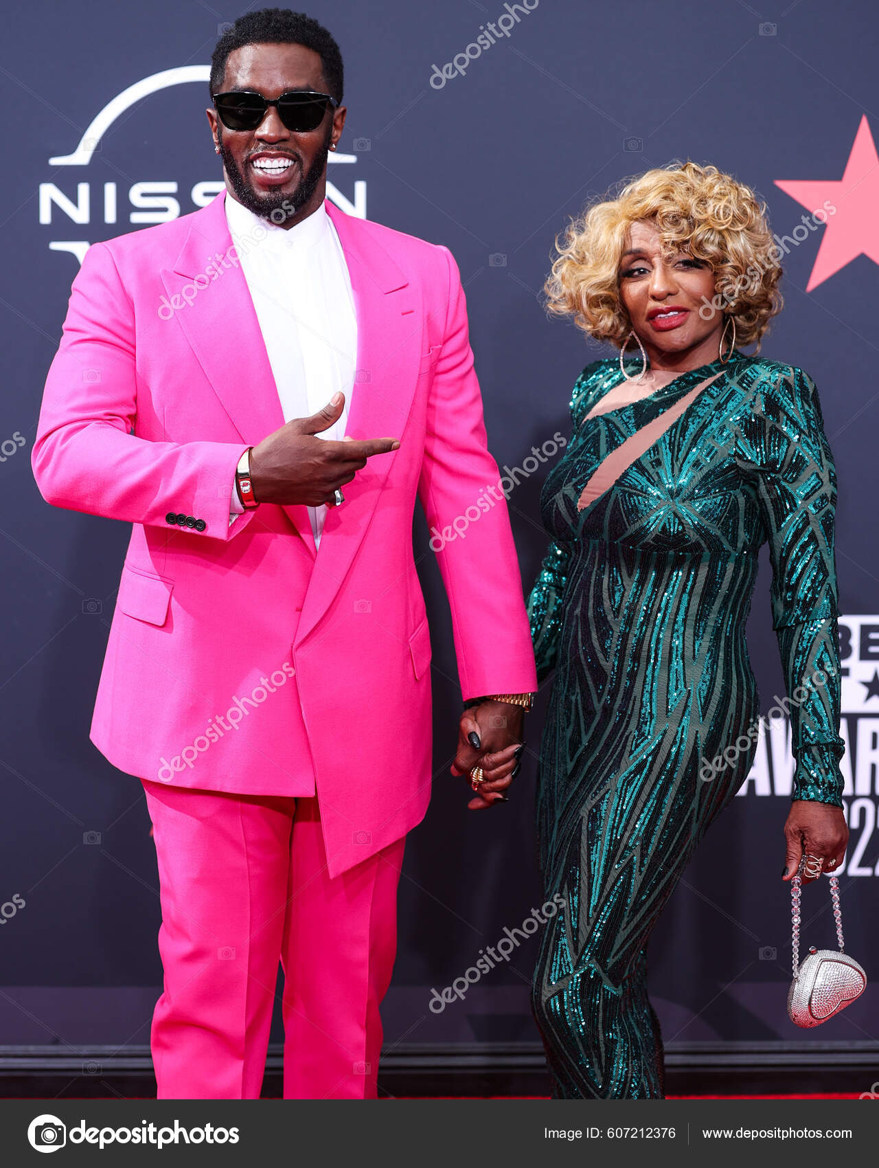 Sean Diddy Combs Mother Janice Combs Arrive Bet Awards 2022 — Stock ...