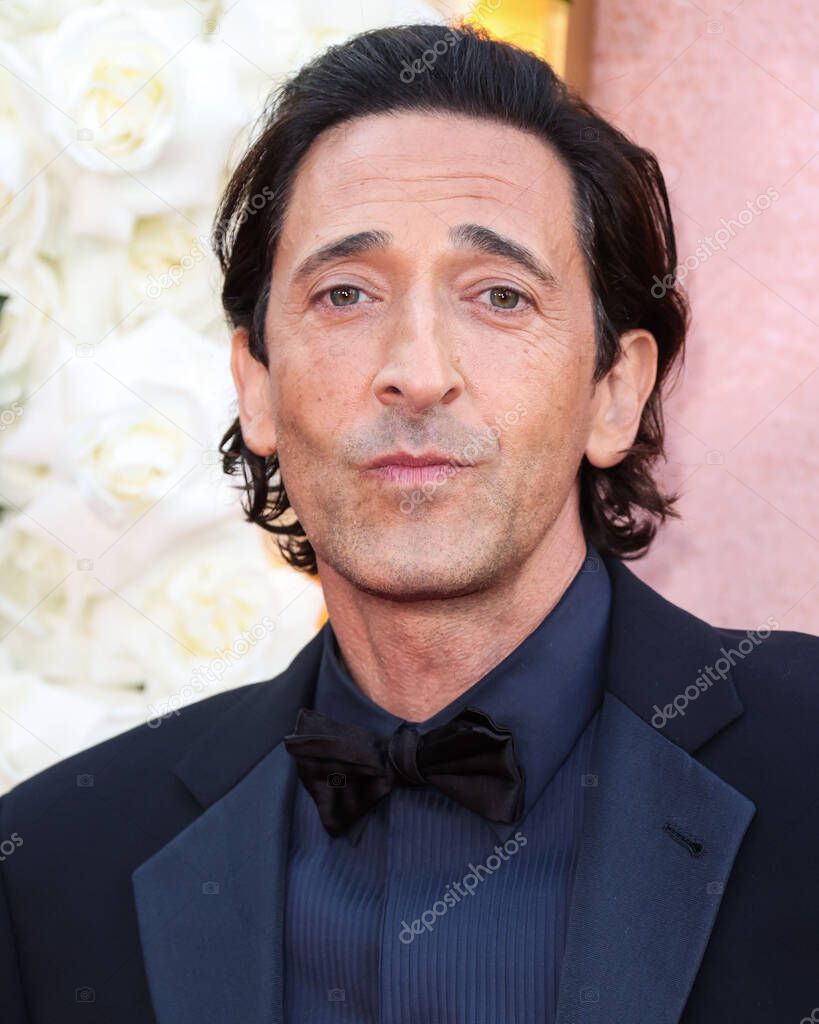El actor estadounidense Adrien Brody llega al estreno en Los Ángeles de ...
