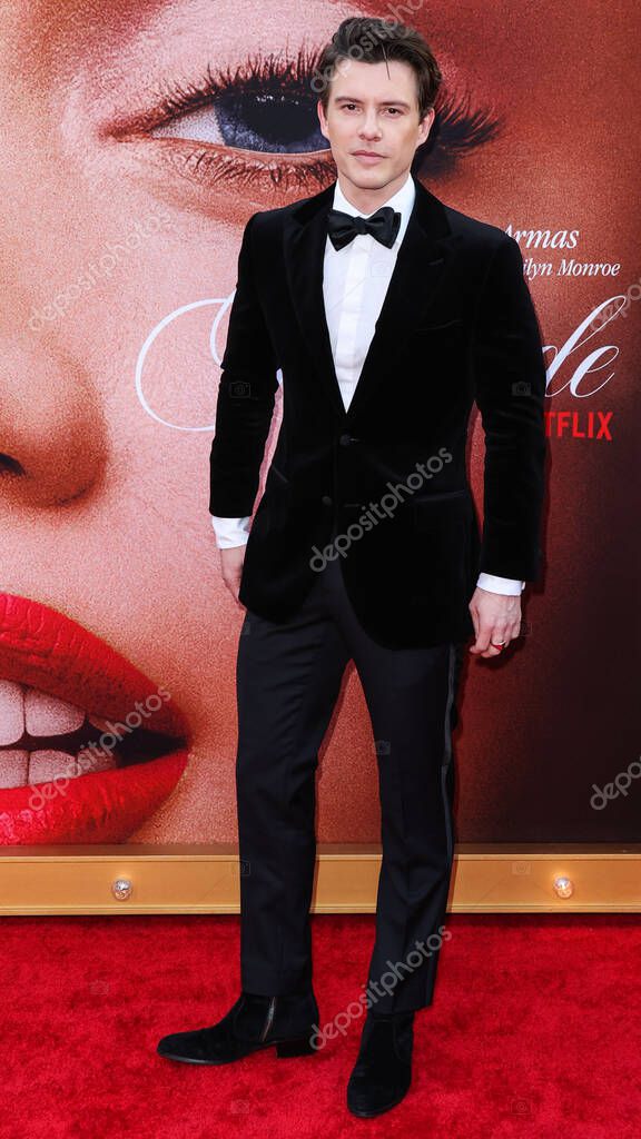 El actor australiano Xavier Samuel llega al estreno en Los Ángeles de ...