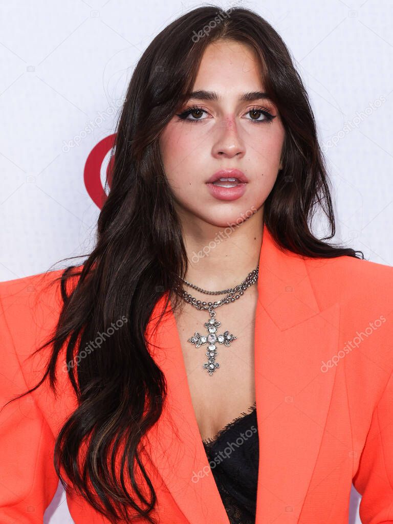 La cantante y compositora canadiense Tate McRae asiste al Tango ...