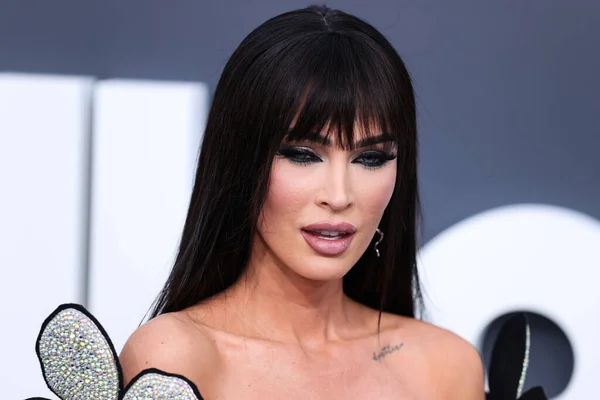 Atriz Americana Megan Fox Vestindo Vestido David Koma Chega Billboard ...