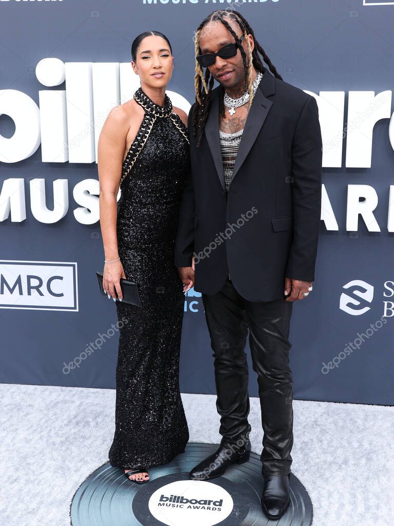 Zalia y Ty Dolla $ign (Ty Dolla Sign) llegan a los Premios Billboard ...