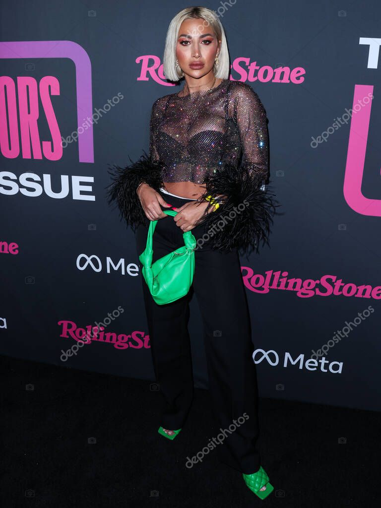 La Modelo Roz llega a la Celebración de Edición de Creadores Inaugural ...