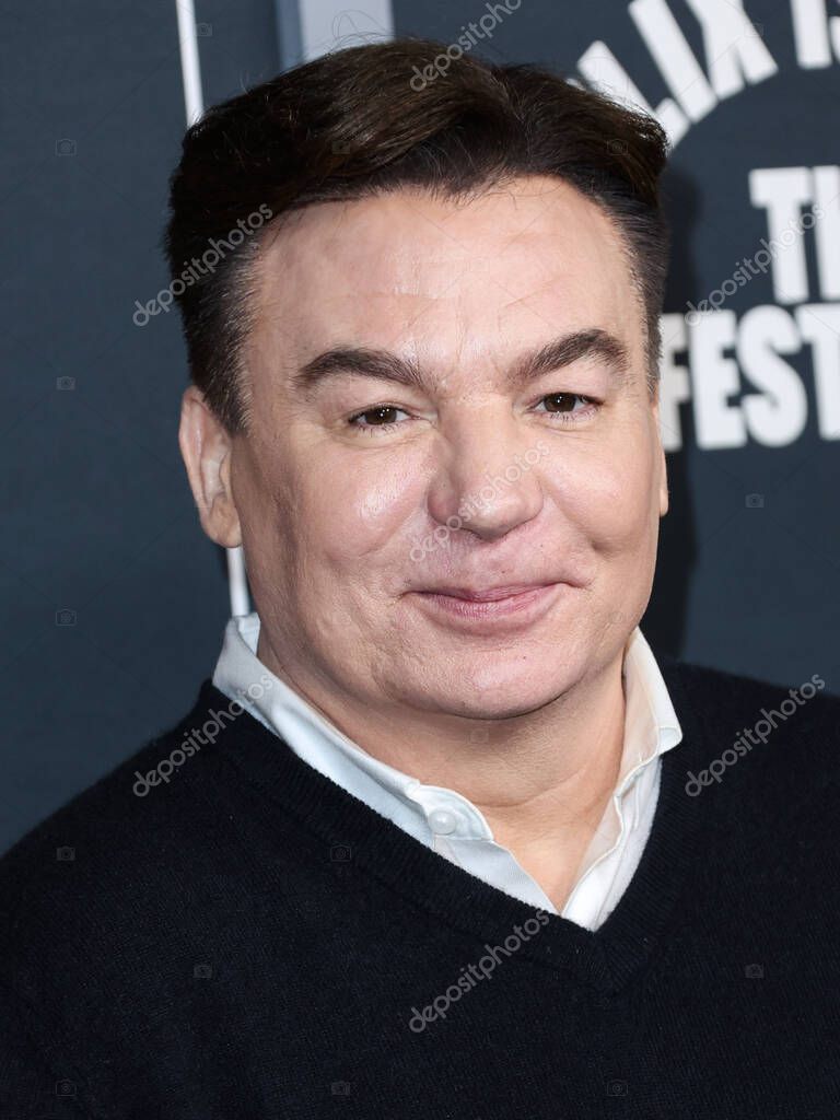 El actor canadiense Mike Myers llega a Netflix 's' The Pentaverate ...
