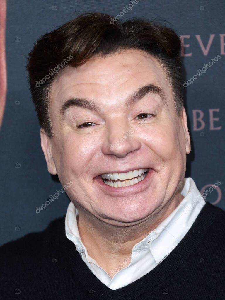 El actor canadiense Mike Myers llega a Netflix 's' The Pentaverate ...