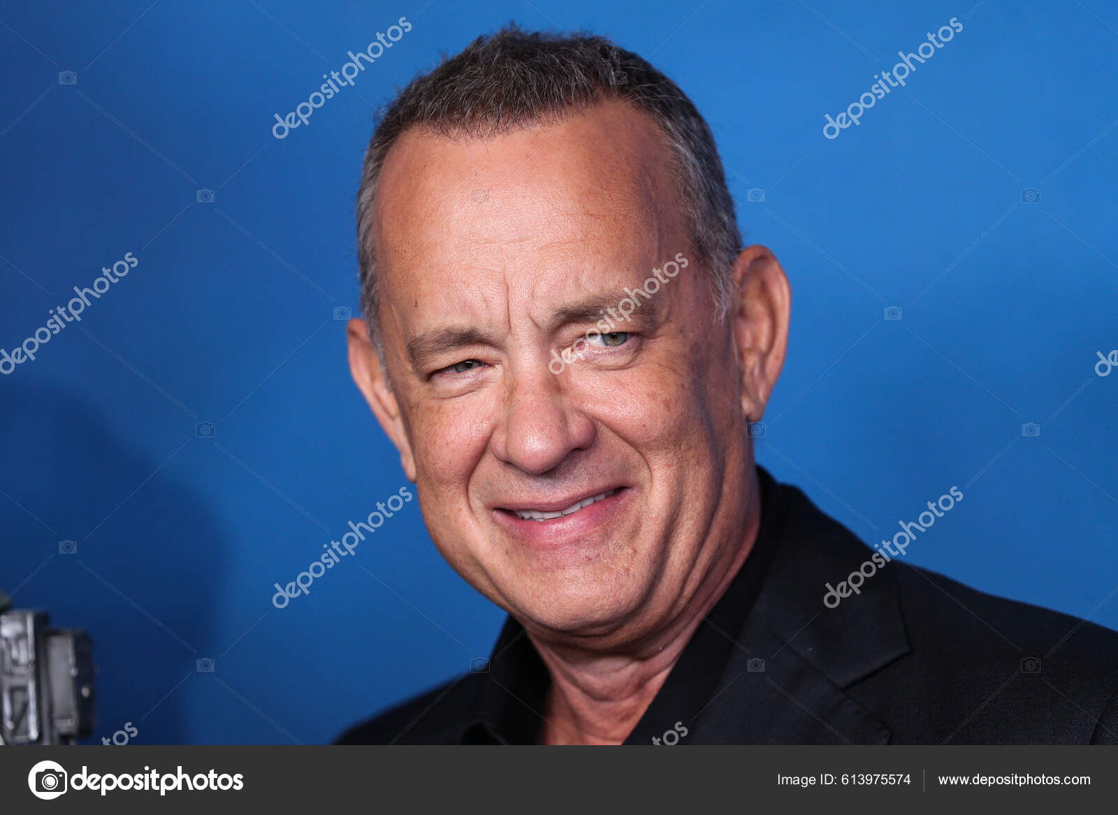 Actor Tom Hanks Arrives Los Angeles Premiere Apple Original Films ...