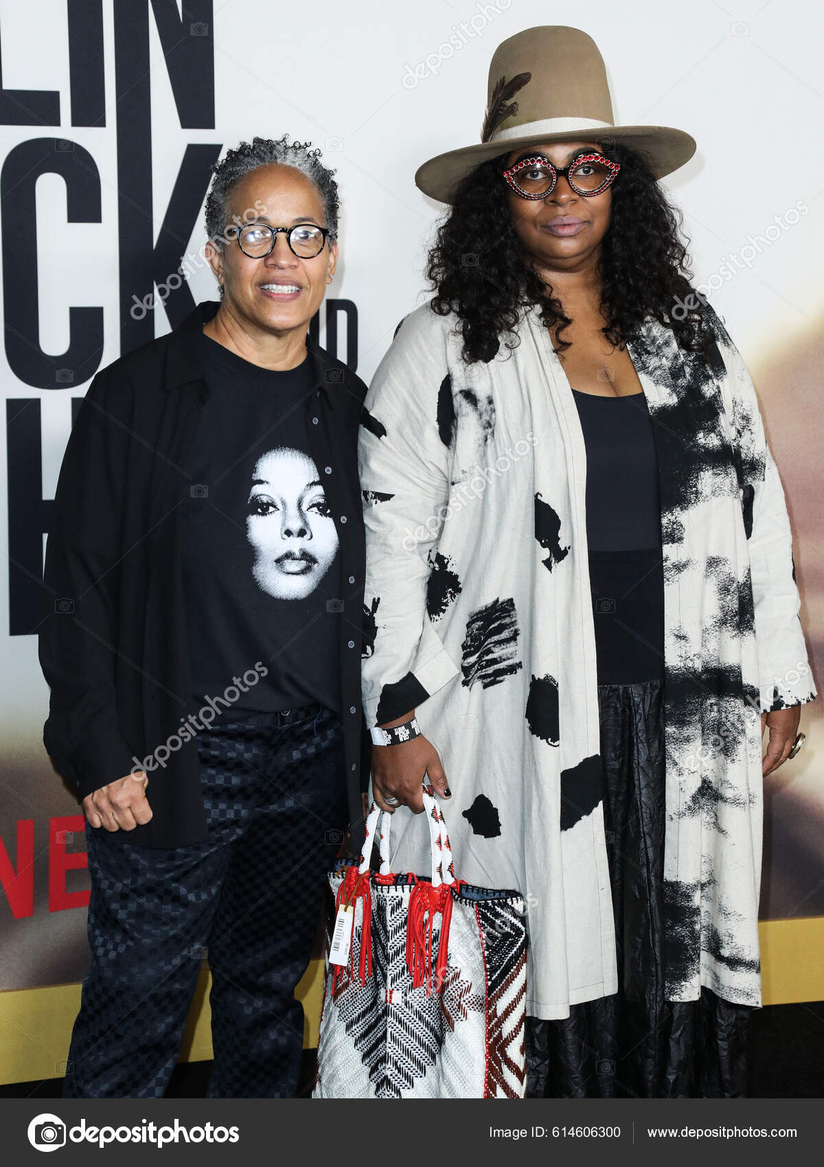 Teri Schaffer Raynelle Swilling Arrive Los Angeles Premiere Netflix's ...