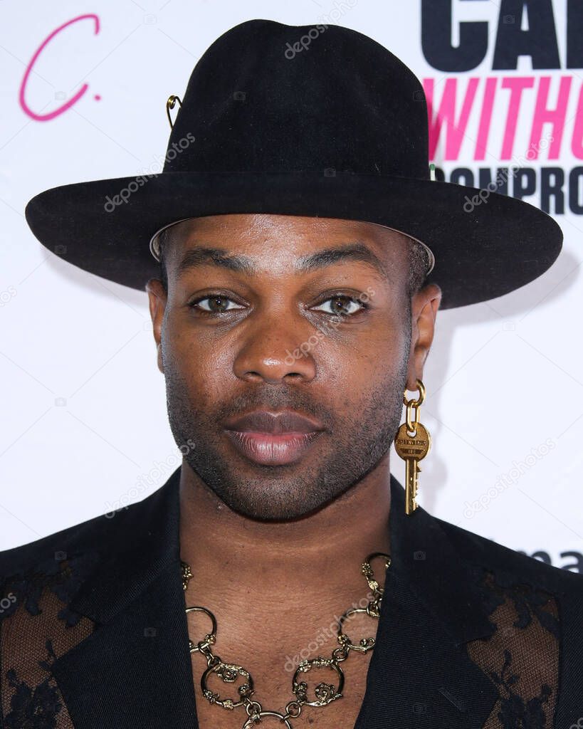 Todrick Hall llega al Mes del Orgullo de Belleza de UOMA y al Evento de ...