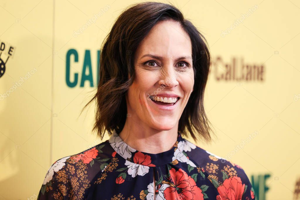 La actriz estadounidense Annabeth Gish llega al estreno en Los Ángeles de 'Call Jane' de ...