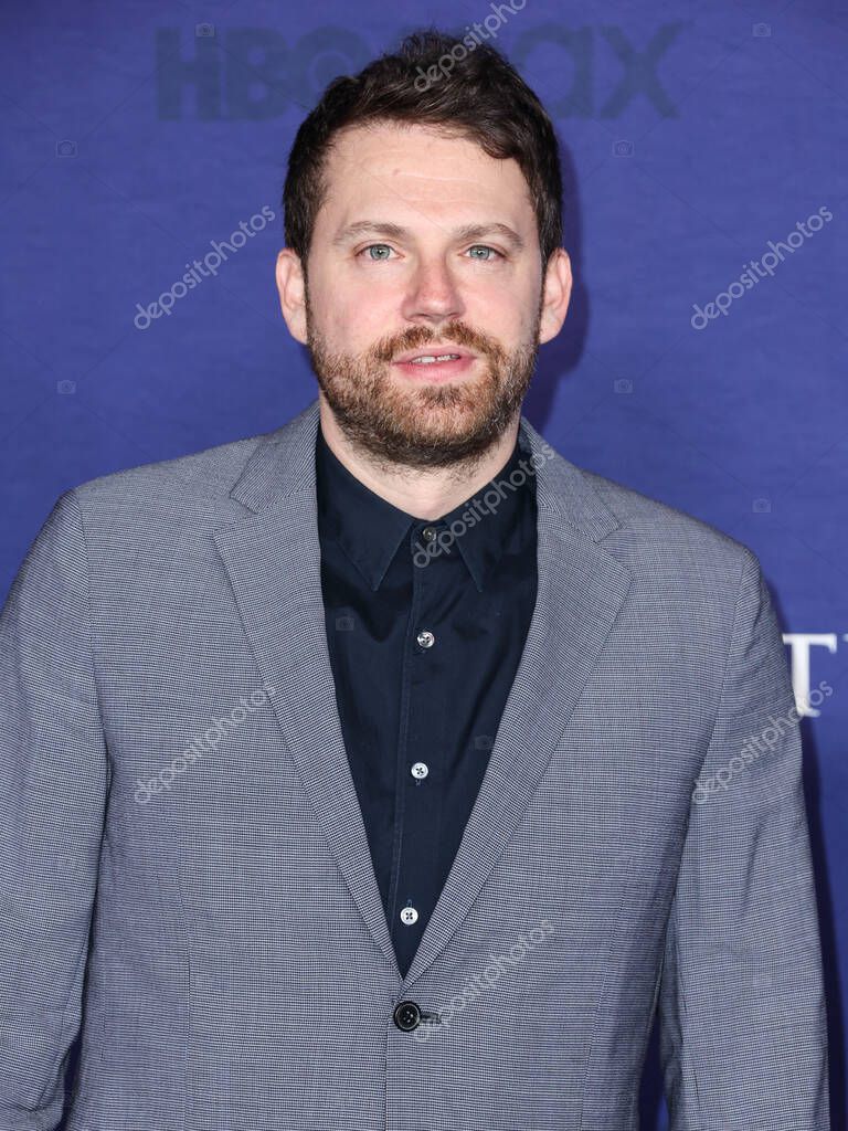 David Bernad llega al estreno en Los Ángeles de la serie original de HBO 'The White Lotus ...