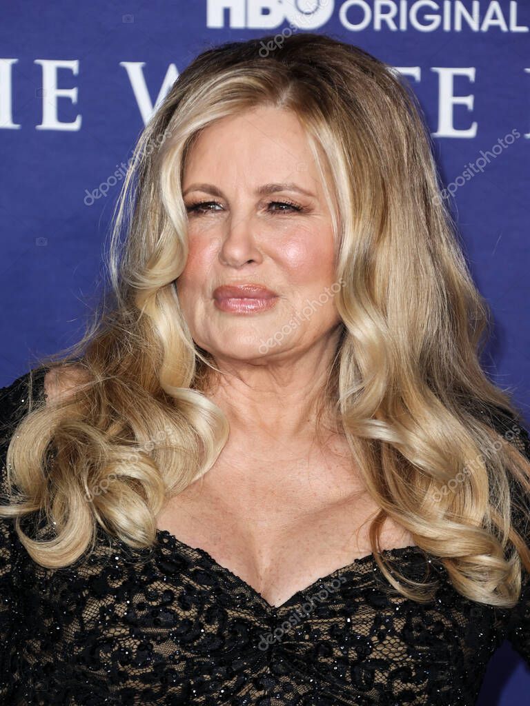 La Actriz Estadounidense Jennifer Coolidge Con Dolce Y Gabbana Llega Al