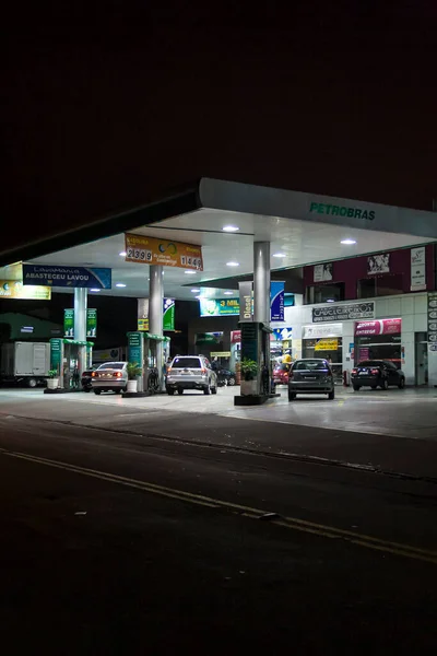 Fotos de Bp garage, Imagens de Bp garage sem royalties | Depositphotos