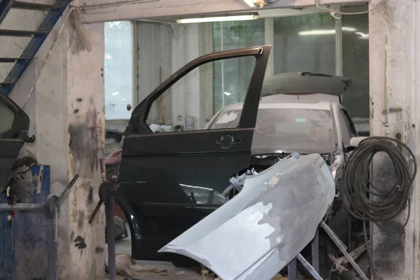 Repair Damaged Vehicles