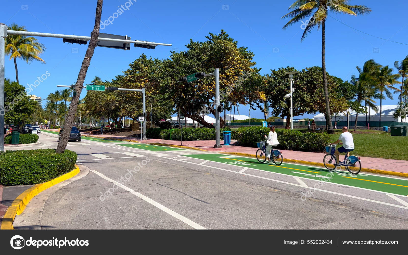 Sunny Miami Streets