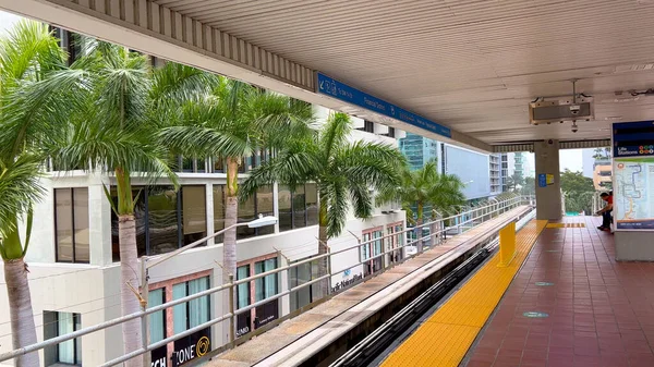 Miami station Stock Photos, Royalty Free Miami station Images ...