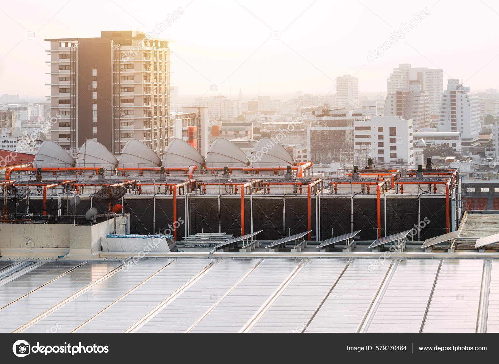 Azotea Construcción Enfriadores Aire Hvac Con Panel Solar Moderno ...