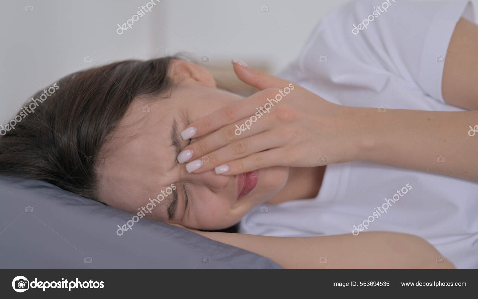 Woman Crying while Sleeping in Bed — Stock Photo © ramerocrist.gmail ...