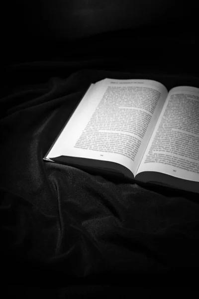 Books dark background Images - Search Images on Everypixel