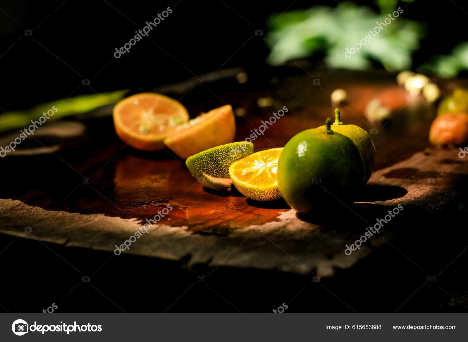 Calamansi Also Known Calamondin Philippine Lime Philippine Lemon ...