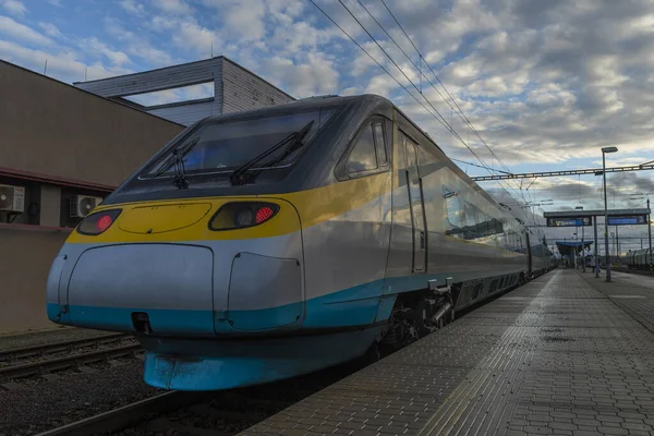 Cd class 680 Stock Photos, Royalty Free Cd class 680 Images | Depositphotos