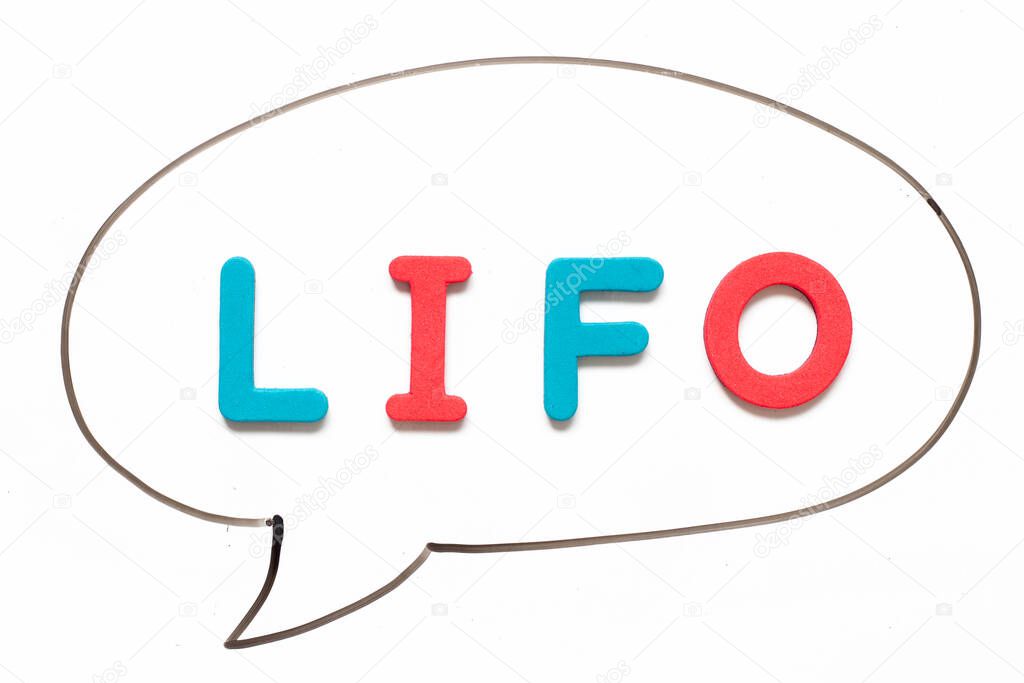 Letra del alfabeto con la palabra LIFO (abreviatura de last in first out) en el dibujo a mano de ...