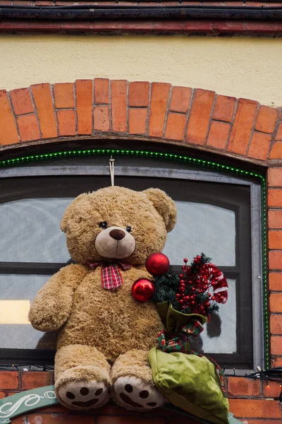 Teddy bear window Stock Photos, Royalty Free Teddy bear window Images ...