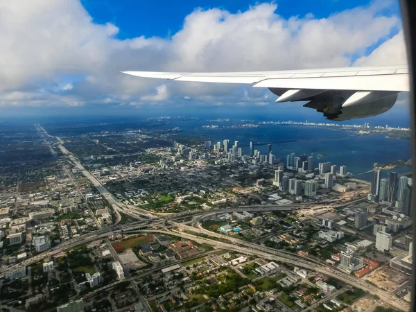 Miami from airplane Stock Photos, Royalty Free Miami from airplane ...
