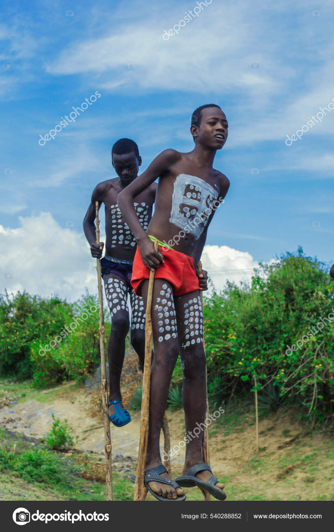 Omo River Valley Ethiopian November 2020 Young Boys Benna Tribe — Stock ...