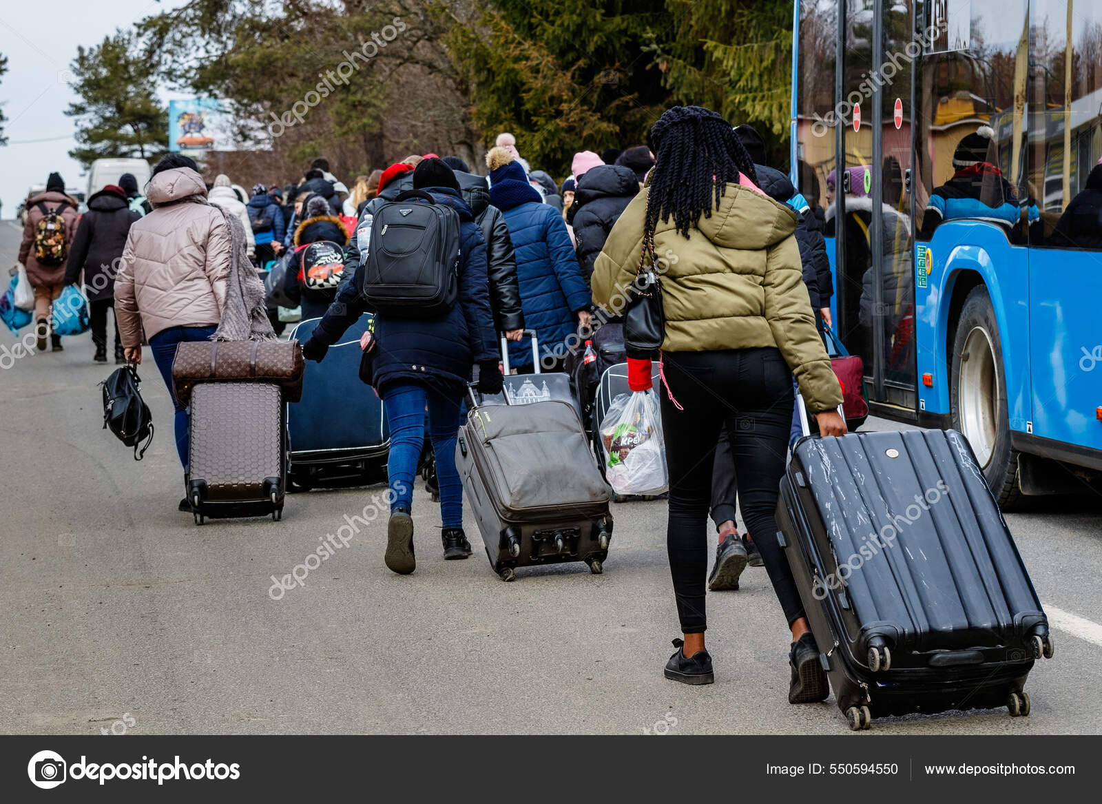 Uzhhorod Ukraine February 2022 Ukrainian Refugees Things Rush Slovak ...