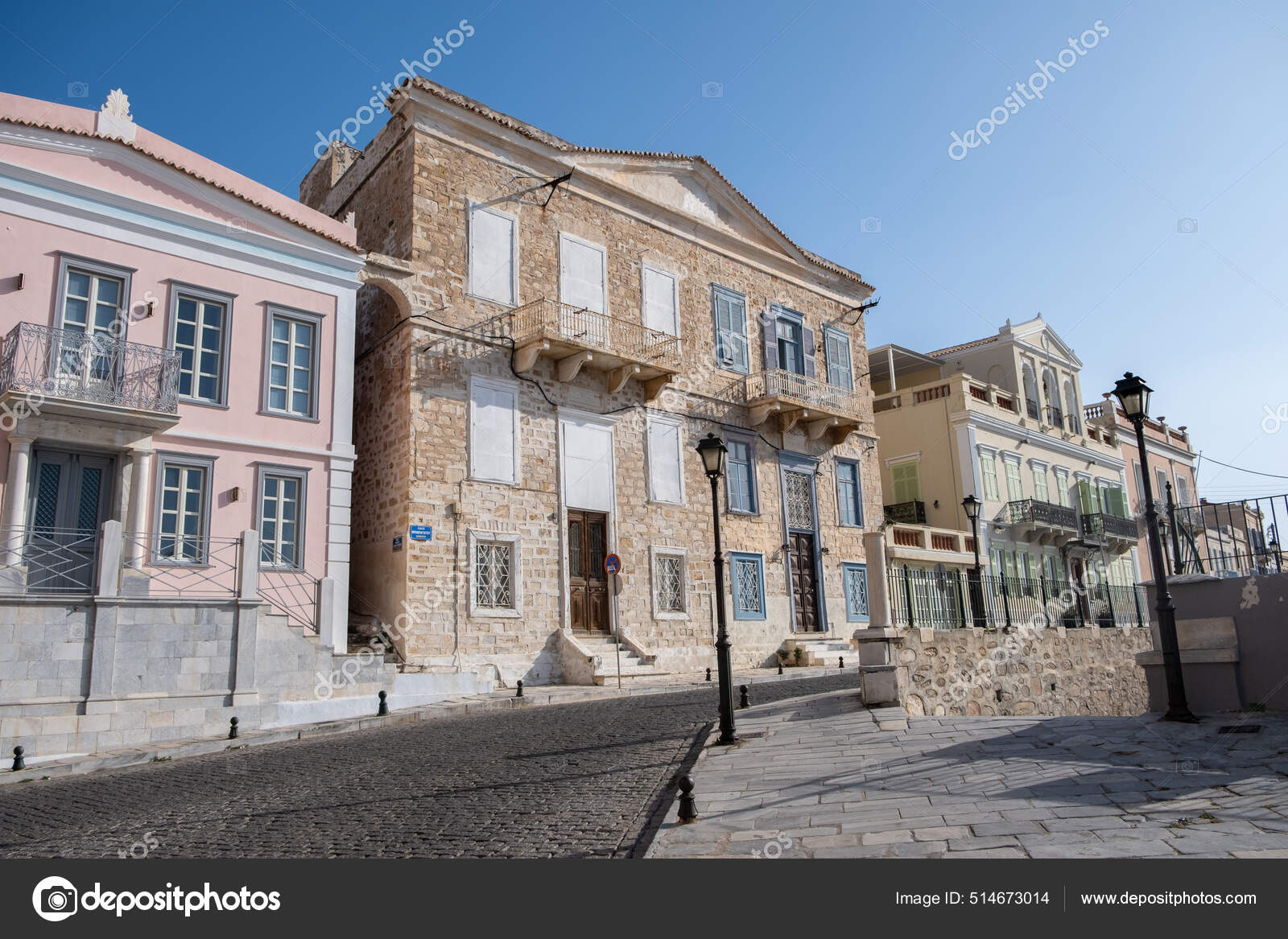 Neoclassic Stonewall Buildings Big Windows More Sun Balconies Cyclades ...