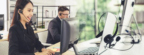 Sales representative Stock Photos, Royalty Free Sales representative ...