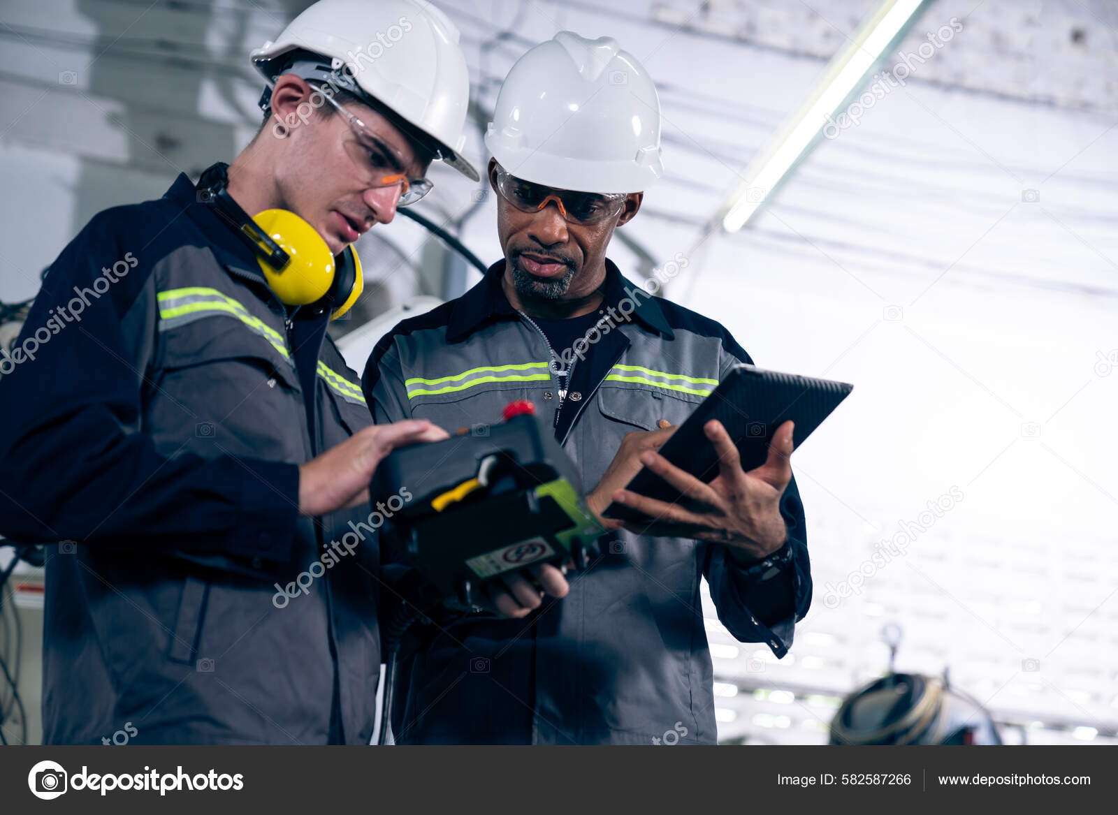 Group Factory Job Workers Using Adept Machine Equipment Workshop ...